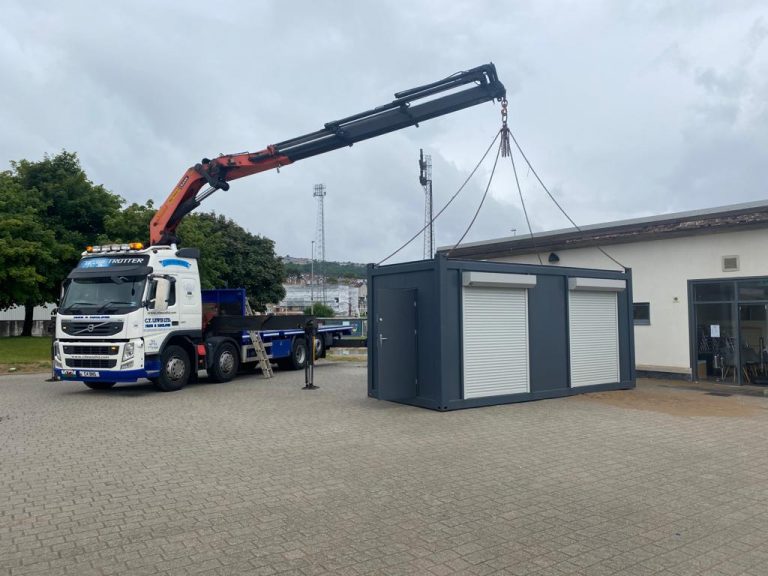 Services – C.T. Lewis Ltd HIAB & Haulage 01792 771300